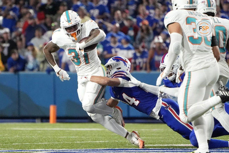 Fantasy Football Week 4 FAAB RB/WR Bids: Trey Benson, Tre Tucker, and More